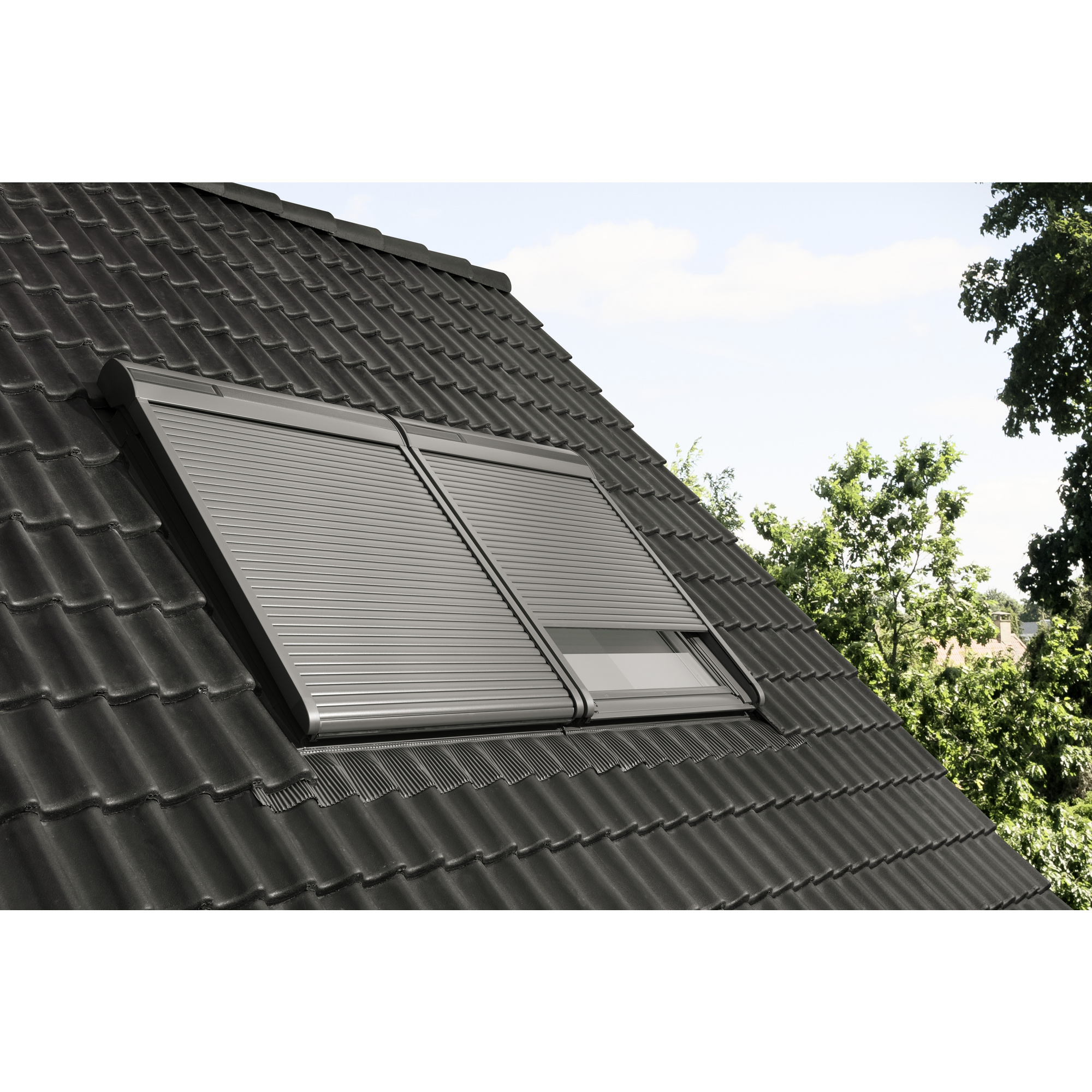 Aussenrollo Velux Dachfenster